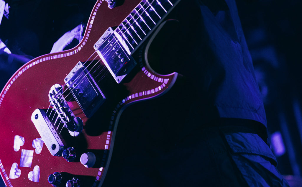 OSRINの映像が凄い！King Gnu「白日」のMVが4億再生超え！ | トレンドいいな